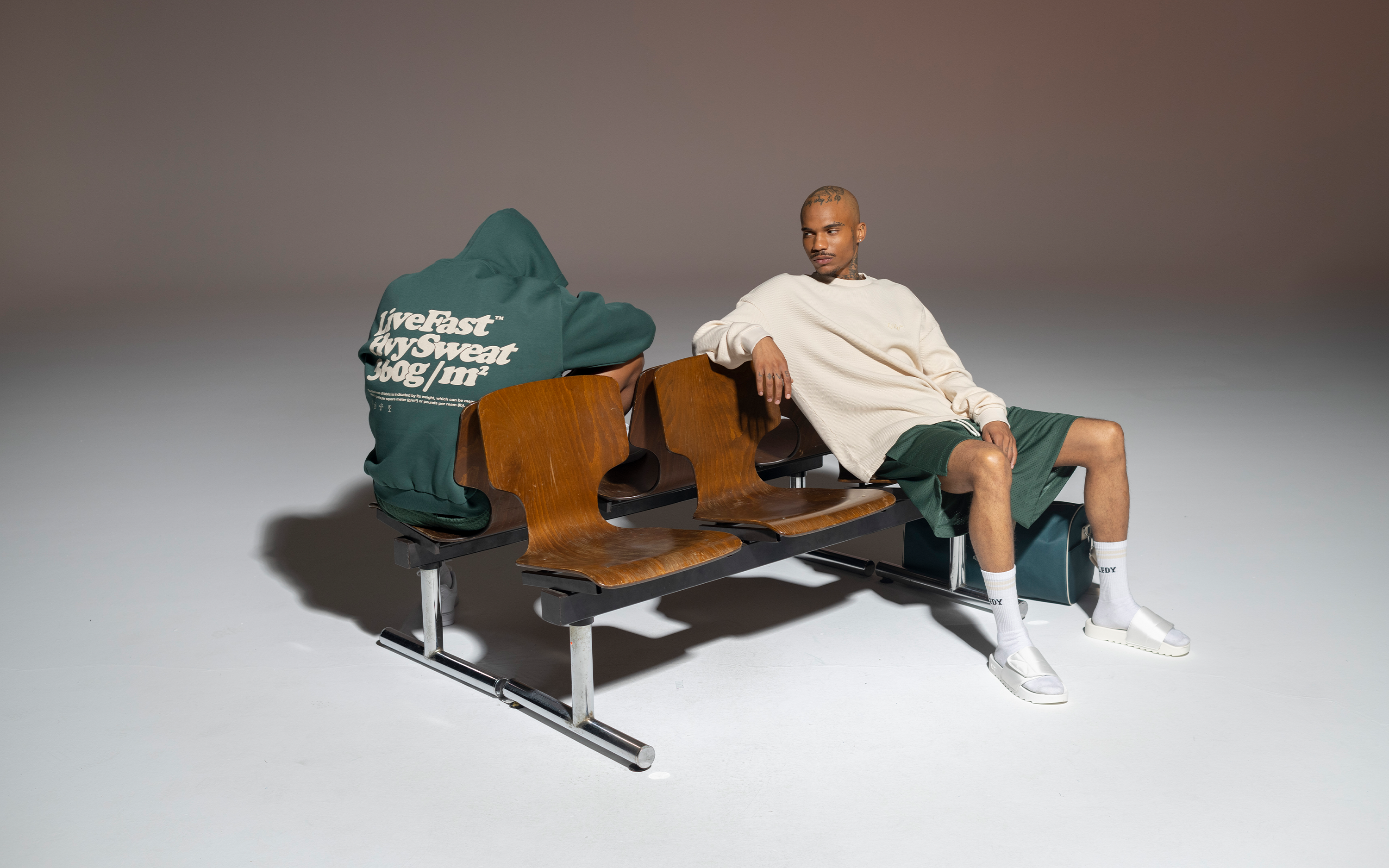 NEW BASICS 2023 – LIVE FAST DIE YOUNG
