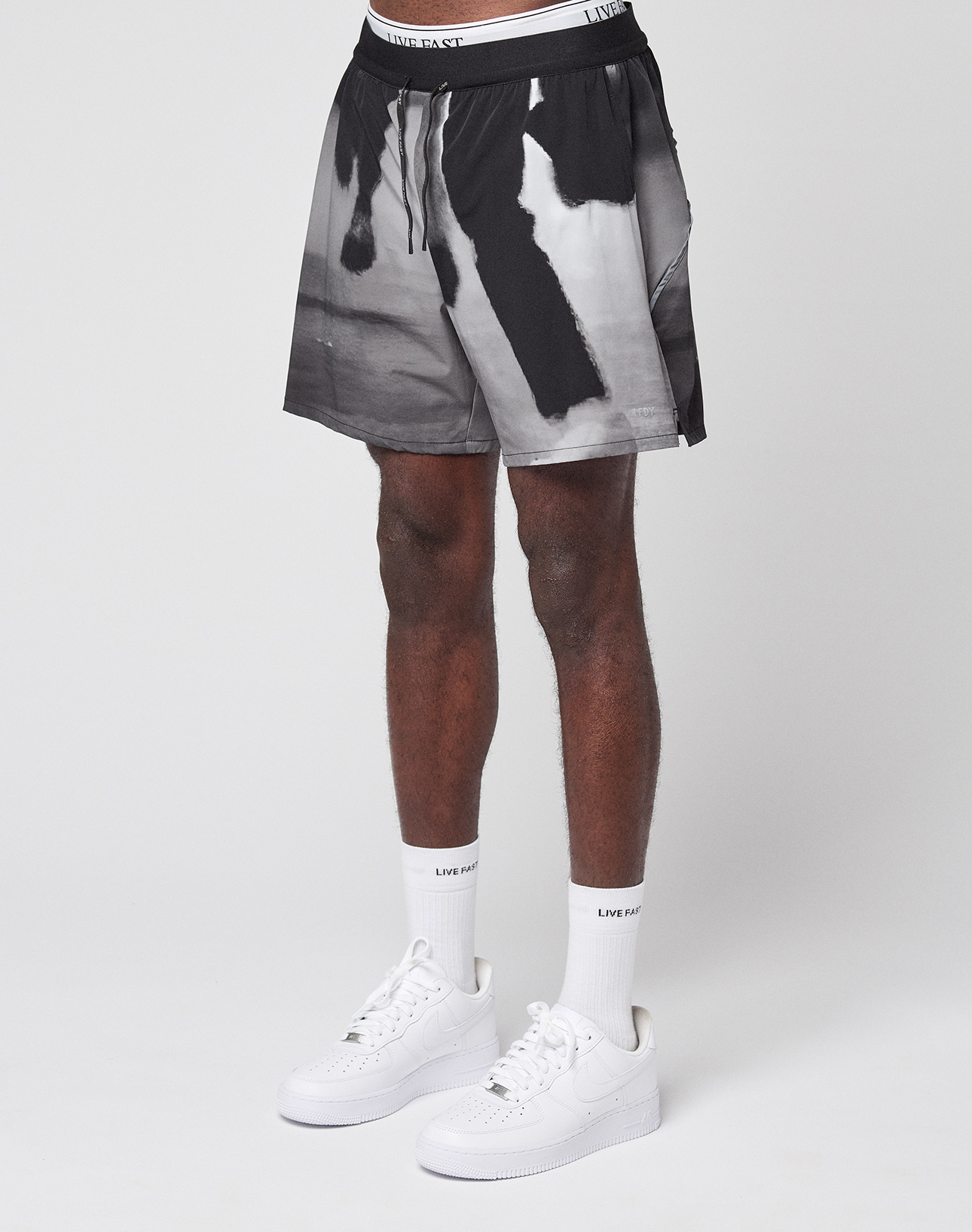 LFDY Performance Shorts – LIVE FAST DIE YOUNG