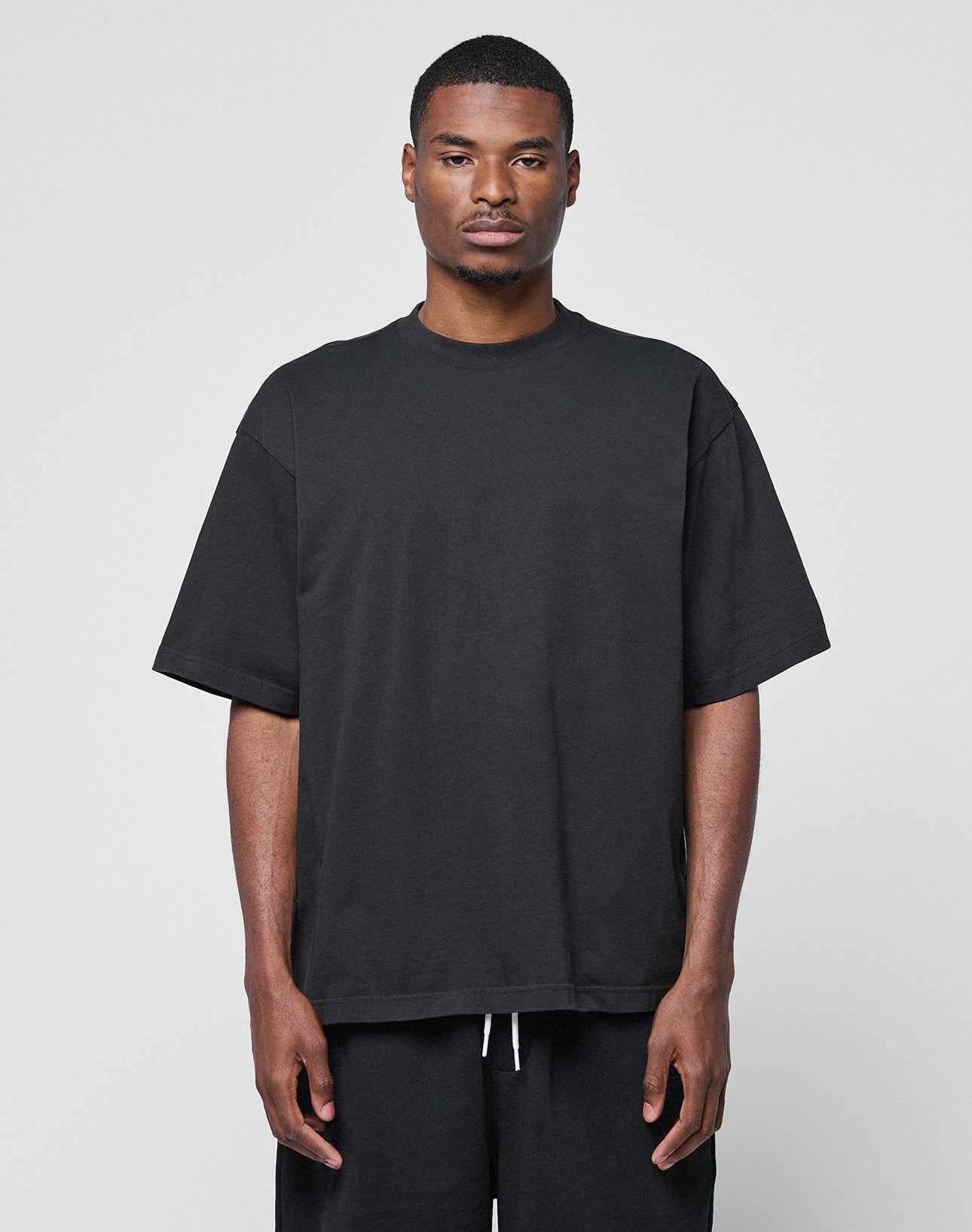 LFDY: Live Fast Die Young – LIVE FAST DIE YOUNG