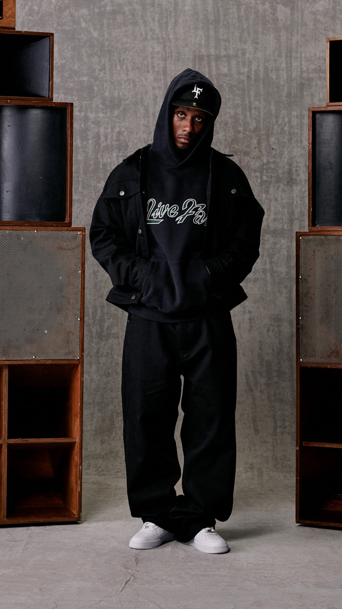 LIVE FAST DIE YOUNG – Authentic Streetwear by LFDY